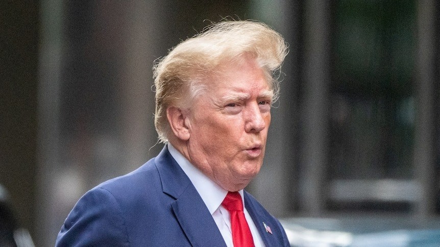 The Loop: Trump seeks temporary 'block' against FBI, William and Kate ...